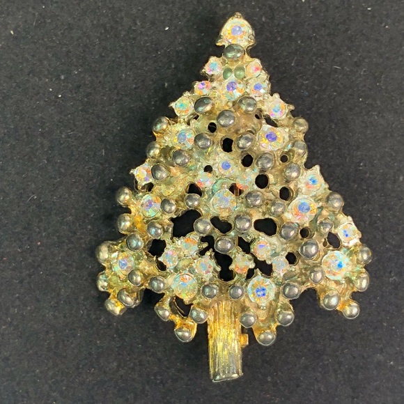 Jewelry | Vintage Christmas Tree Brooch Pin | Poshmark
